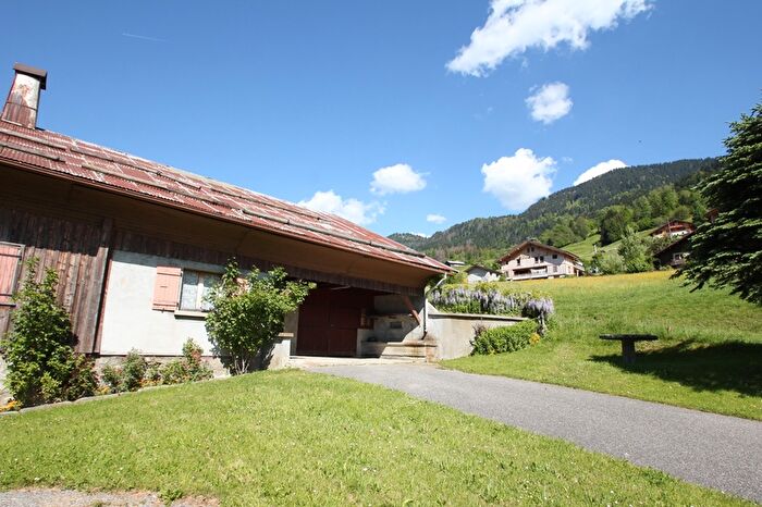 Maison à vendre - Thônes - 7 pièces - 2 chambres