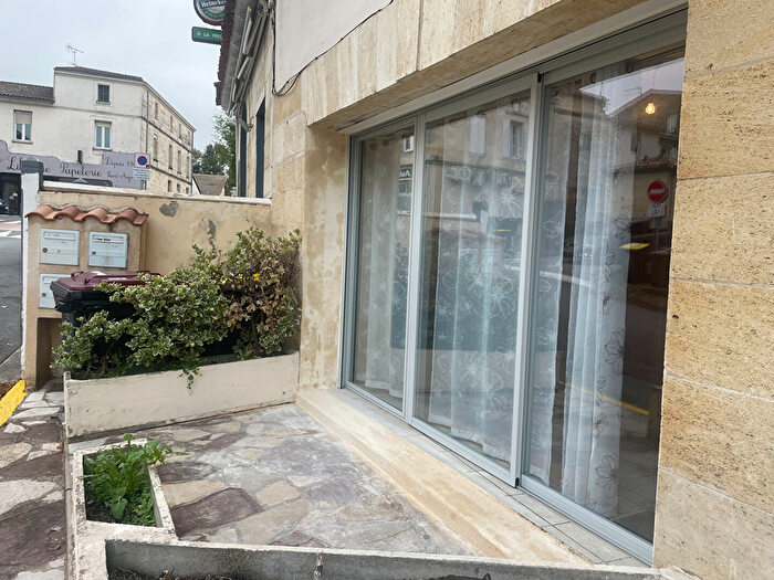 Appartement à louer - Saint-Loubès - 1 pièce - 1 chambre
