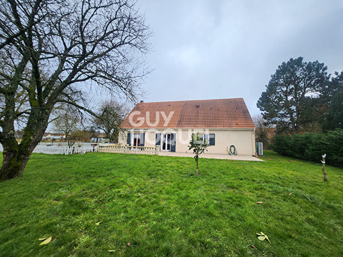 Maison à vendre - Saint-Hilliers - 7 pièces - 5 chambres