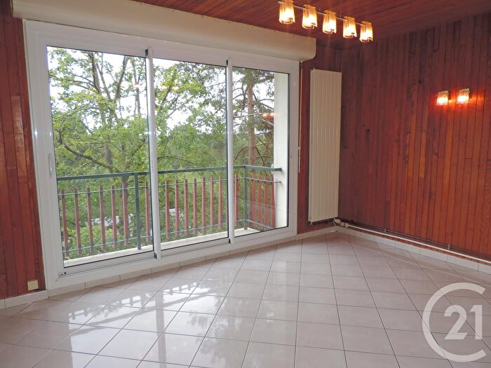 Appartement à louer - Bagnoles-de-lOrne - 2 pièces - 1 chambre