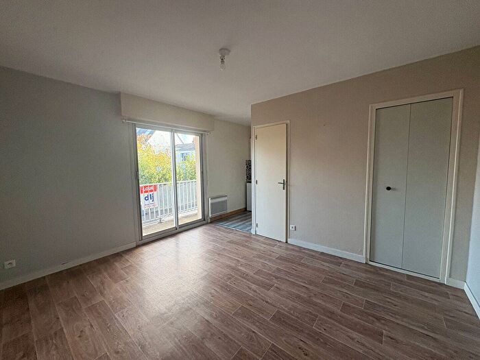 Appartement à louer - Sud Gare, Rennes - 1 pièce - 1 chambre