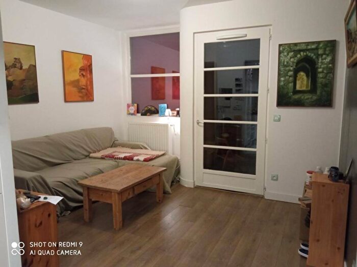 Appartement à louer - Ouest et Nord, Passy - 3 pièces - 2 chambres