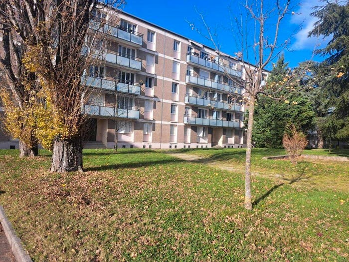 Appartement 3 pièces à Les-Iles Sud, Seyssinet-Pariset, à louer
