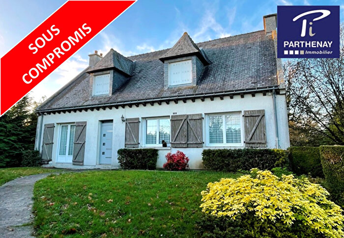 Maison à vendre - Irodouër - 6 pièces - 4 chambres