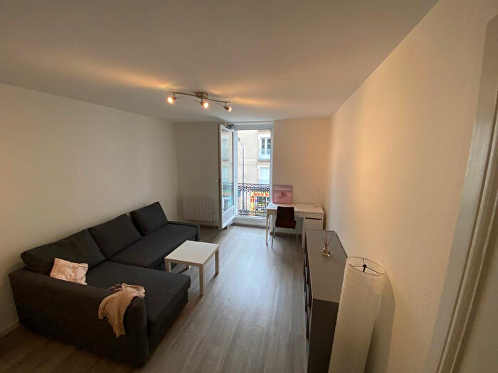 Appartement à louer - Nantes, Saint-Clément, Jardin des plantes, Caserne Lamoricière - 1 pièce - 1 chambre