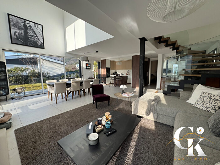 Maison à vendre - Corenc - 5 pièces - 4 chambres