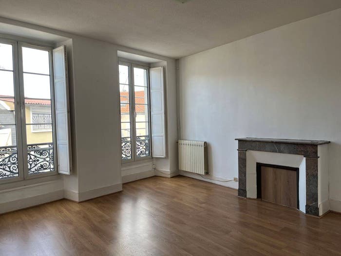 Appartement 5 pièces à Pau, à louer