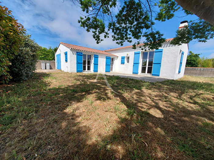 Maison 4 pièces à Barbâtre, à vendre
