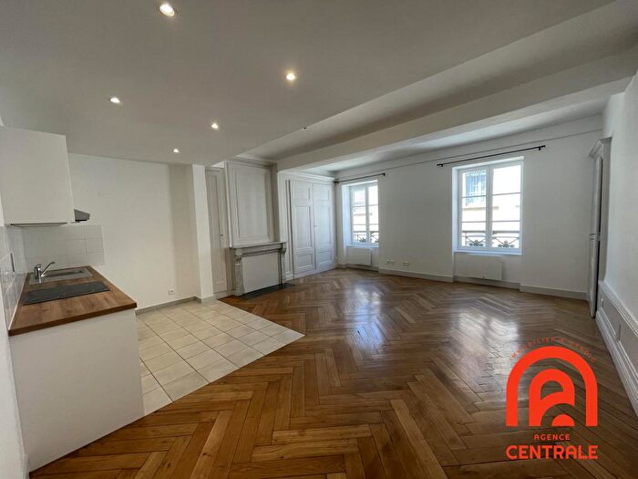 Appartement 2 pièces à louer à Lyon 1er, Bas des Pentes, Presqu'île
