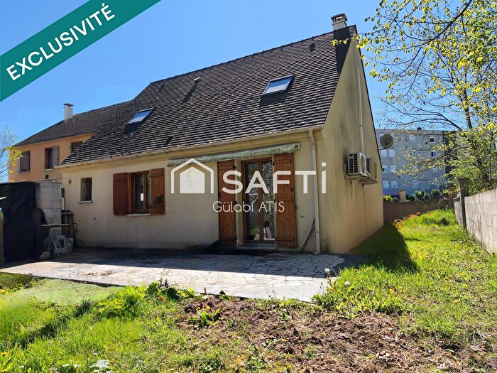Maison 5 pièces à Montereau-Fault-Yonne, Ville haute, à vendre