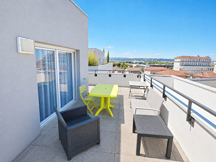 Saint-Fons, Centre-ville, Chassagnon : Appartement 2 pièces à vendre