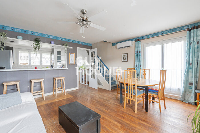 Maison à vendre - Villepreux - 4 pièces - 3 chambres