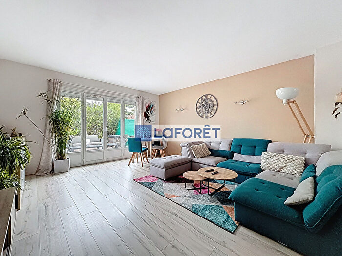 Maison à vendre - Maurepas, LAgiot - 4 pièces - 3 chambres