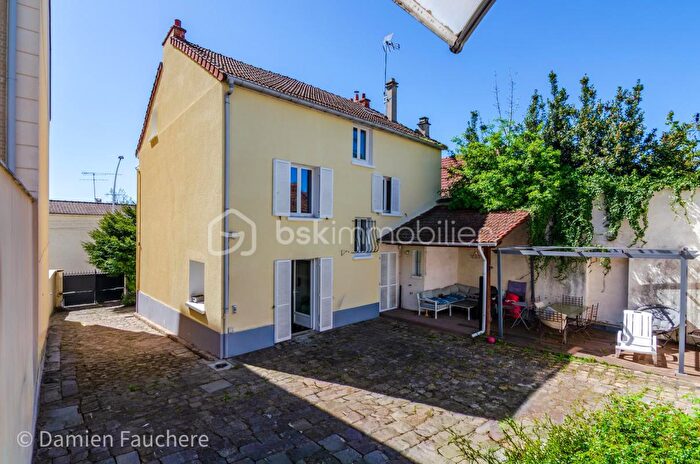 Savigny-sur-Orge, Gâtines : Maison 9 pièces à vendre