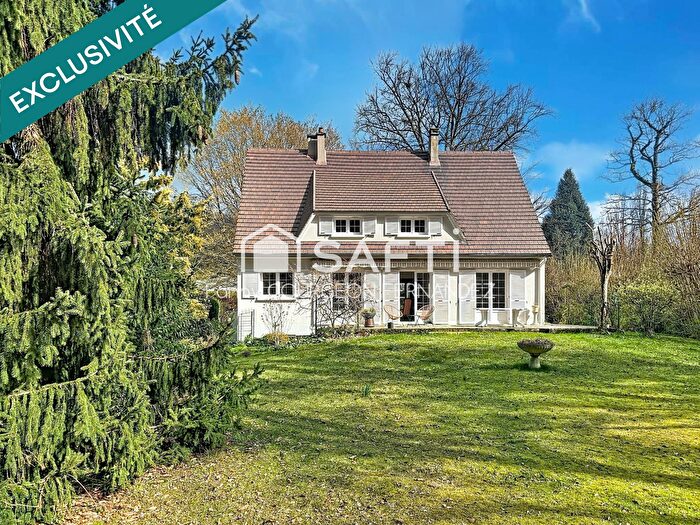 Maison à vendre - Gouvieux - 8 pièces - 6 chambres