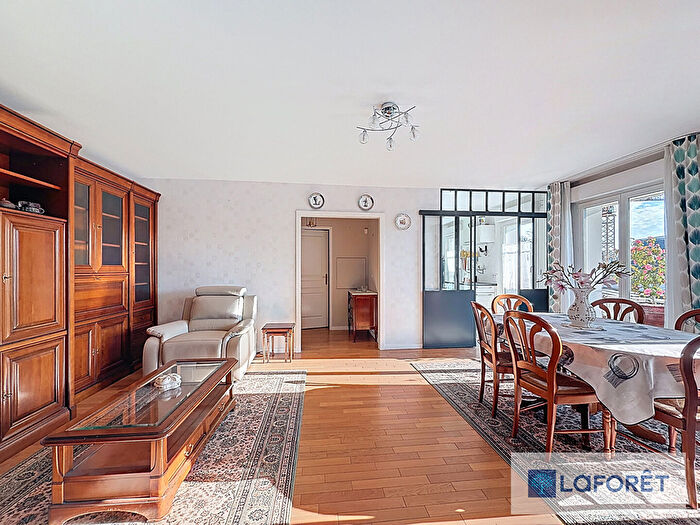 Appartement à vendre - Le Plessis-Trévise, Centre-ville, Orly Parc - 5 pièces - 3 chambres