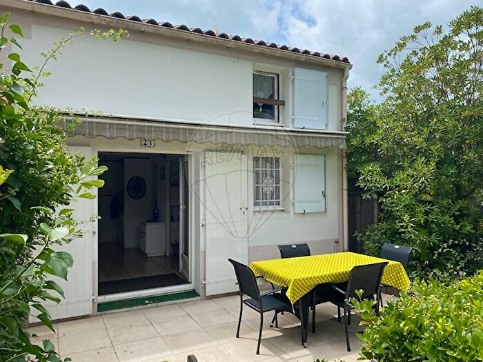 Saint-Palais-sur-Mer : Maison 3 pièces à vendre