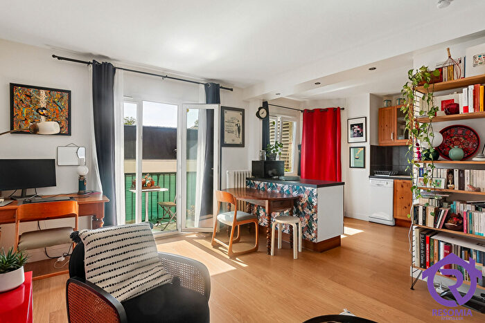 Châtillon, Centre-ville, Sarments : Appartement 2 pièces à vendre