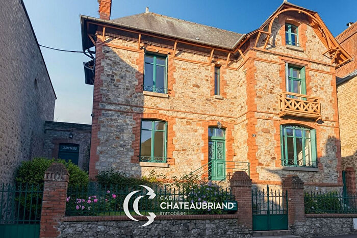 Maison à vendre - Combourg - 7 pièces - 4 chambres