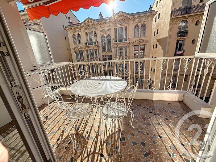 Appartement à louer - Nice, Gambetta - 3 pièces - 2 chambres