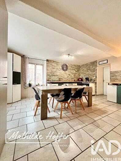 Maison à vendre - Renty - 8 pièces - 5 chambres