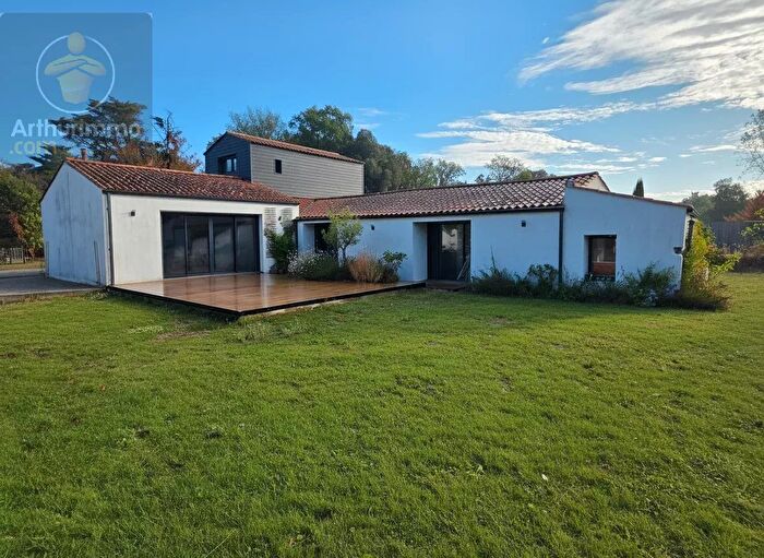 La Garnache : Maison 5 pièces à vendre