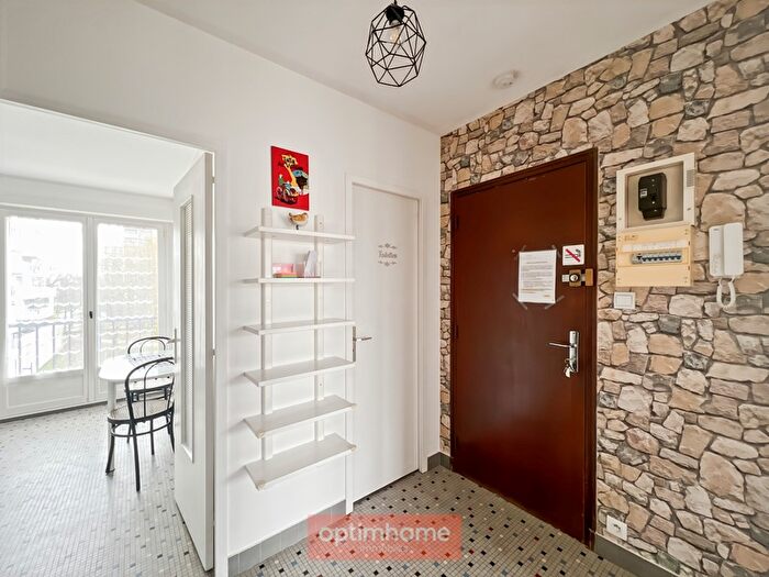 Appartement à vendre - Quartiers Sud-Est, Le Landrel - 2 pièces - 1 chambre