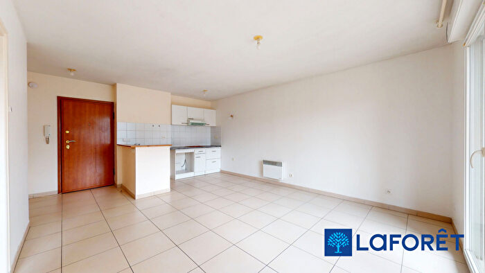 Athis-Mons, Centre-ville : Appartement 2 pièces à louer