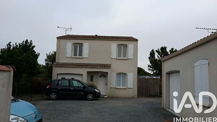 Maison à vendre - Croix-Chapeau - 5 pièces - 4 chambres