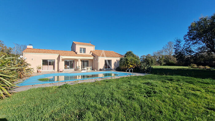 Maison à vendre - Talmont-Saint-Hilaire - 5 pièces - 3 chambres