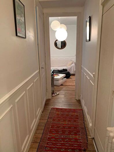 Appartement à louer - Alleray Procession, Paris ème arrondissement - 2 pièces - 1 chambre