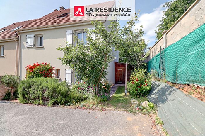 Maison à vendre - Villiers-Saint-Frédéric - 5 pièces - 4 chambres