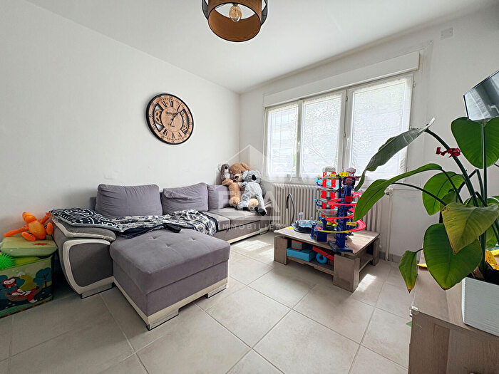 Maison 4 pièces à Le Mans, Le Villaret, à vendre