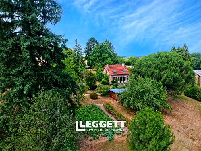 Condat-sur-Ganaveix - Maison 4 pièces à vendre
