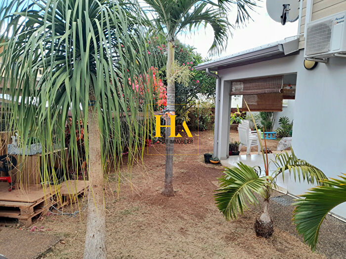 Maison à vendre - Saint-Leu, Centre-ville - 5 pièces - 3 chambres