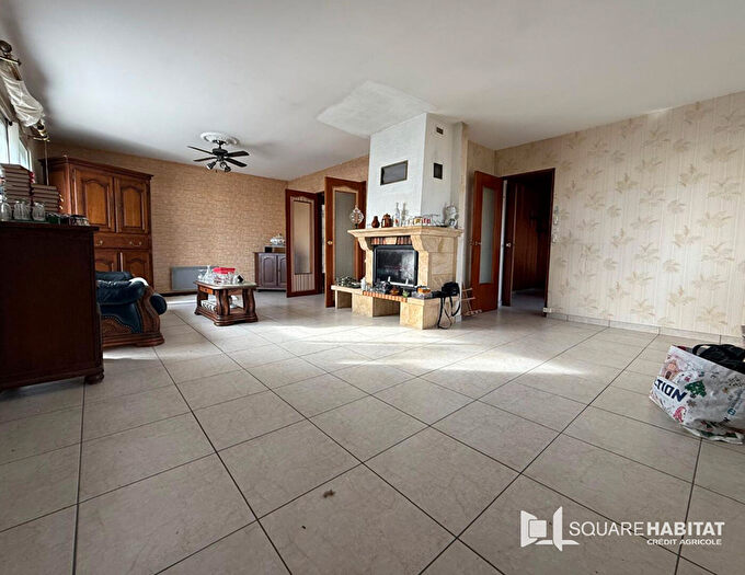 Maison à vendre - Coulonges-Thouarsais - 7 pièces - 5 chambres