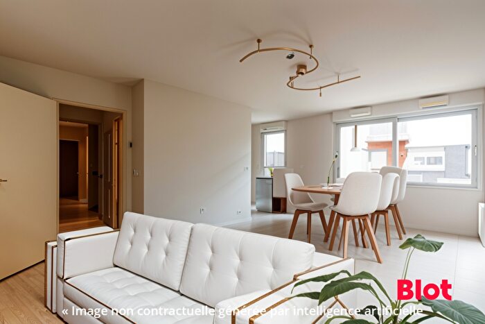 Appartement à vendre - Quartiers Sud-Est, Cimetière de lEst - 3 pièces - 2 chambres