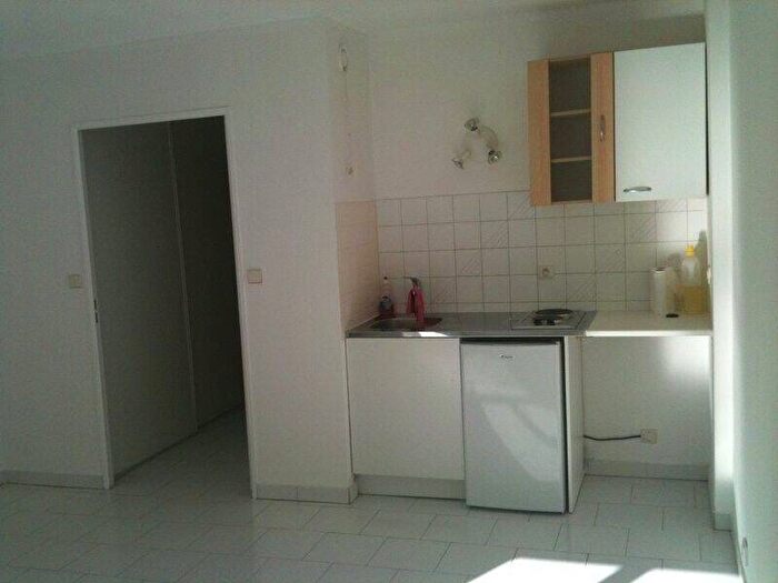 Appartement à louer - Marseille ème arrondissement - 1 pièce