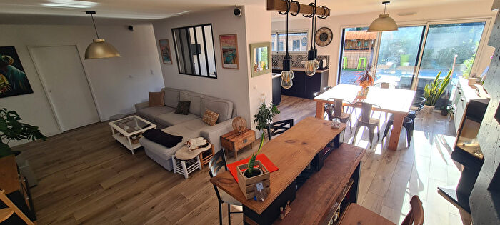 Maison à vendre - Mesquer - 5 pièces - 4 chambres