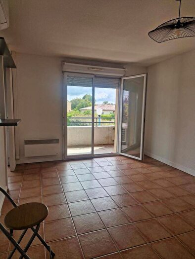 Appartement à louer - Saint-Étienne-de-Tulmont - 2 pièces - 1 chambre