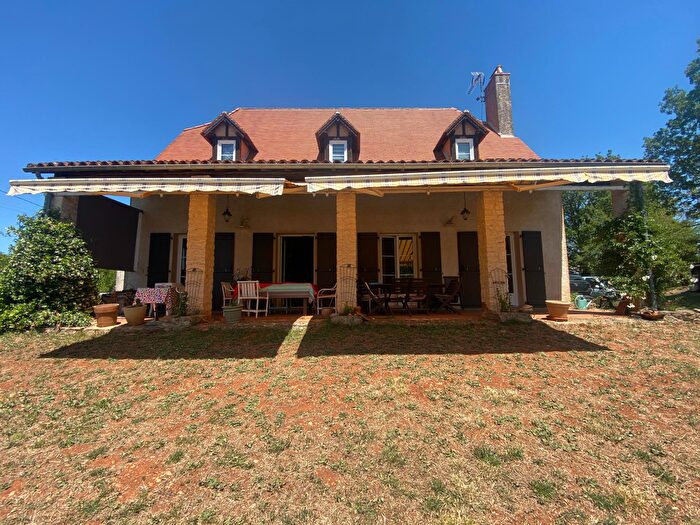 Maison 6 pièces à vendre à Assier
