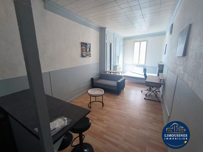 Limoges, Centre-ville, Hôtel de Ville, Emailleurs : Appartement 1 pièce à vendre