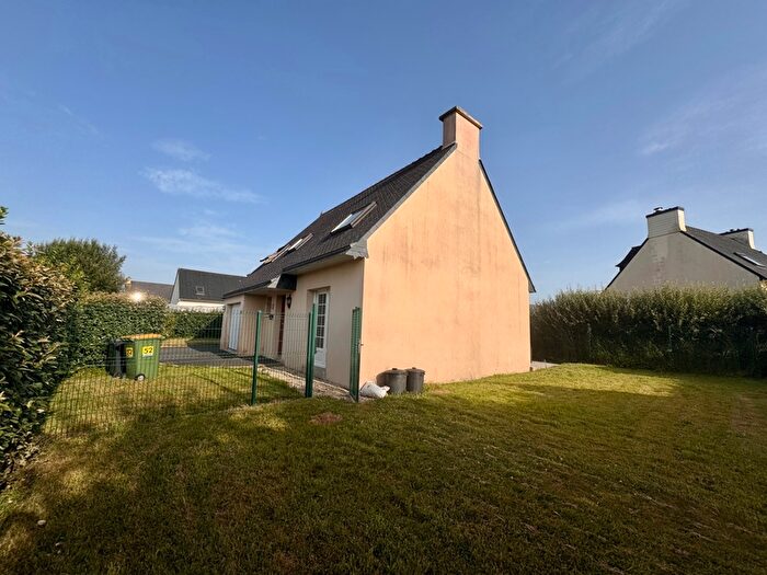 Maison 5 pièces à vendre à Plouvien