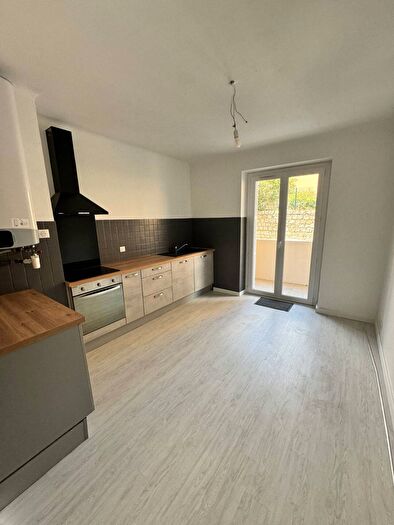 Appartement à louer - Balestrino, Ajaccio - 3 pièces - 2 chambres