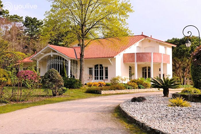 Maison à vendre - Notre-Dame-de-Monts - 7 pièces - 4 chambres