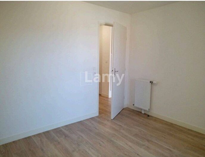 Appartement 2 pièces à louer - Pringy