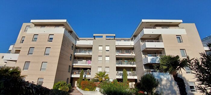 Appartement 3 pièces à Marseille e, Vielle Chapelle, à louer