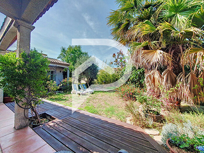 Maison à vendre - Agde, Le Grau dAgde - 6 pièces - 4 chambres