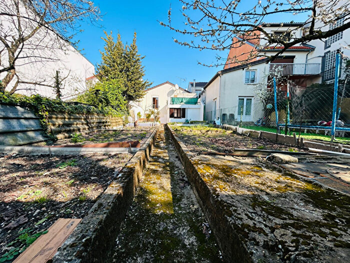 Maison à vendre - Romainville, Grands Champs - 4 pièces - 3 chambres