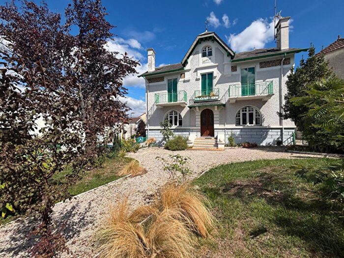Bizanos : Maison 7 pièces à vendre